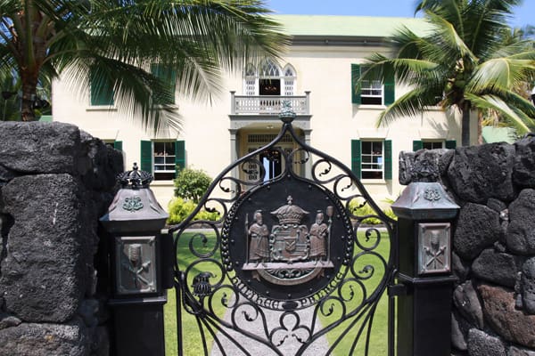 Hulihe‘e Palace 2:30 pm Self-Guided Tour | Daughters of Hawai‘i